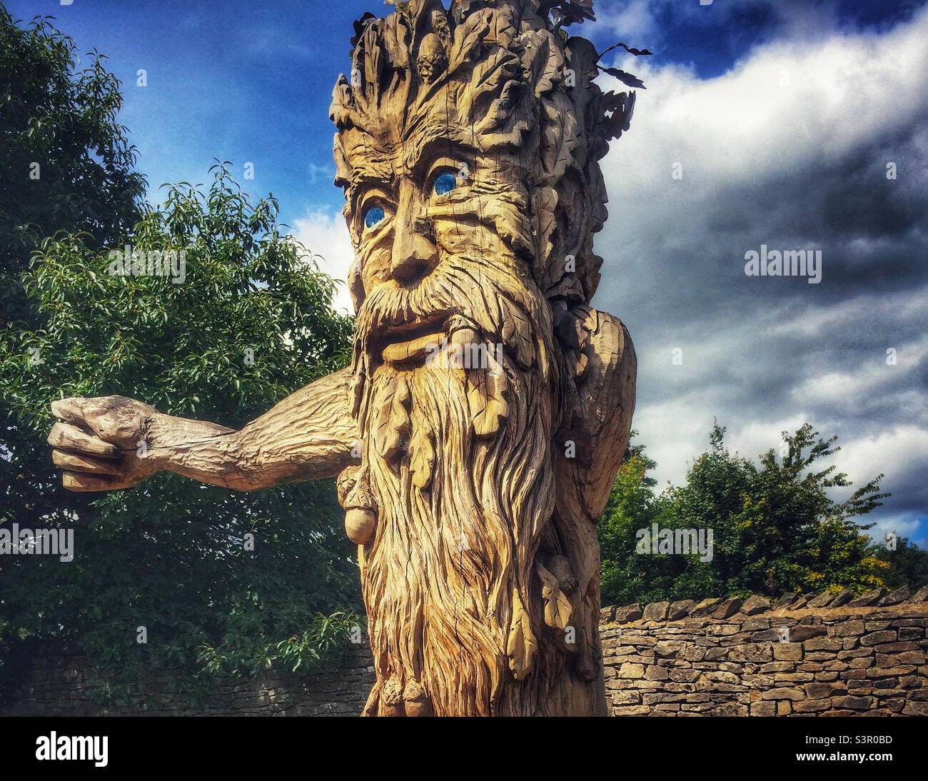 Giant eyes hi-res stock photography and images - Alamy