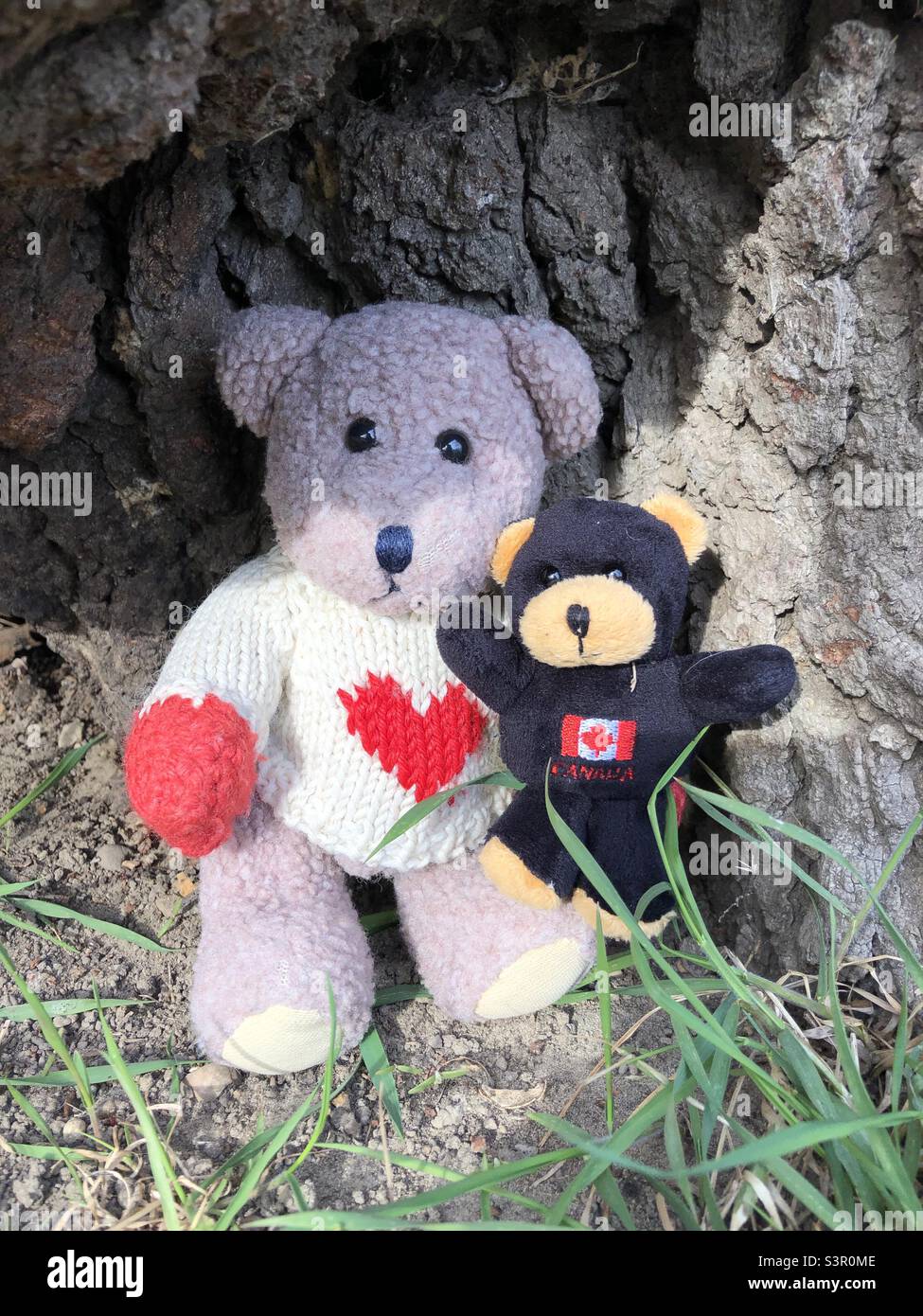 Childhood buddies hi-res stock photography and images - Alamy