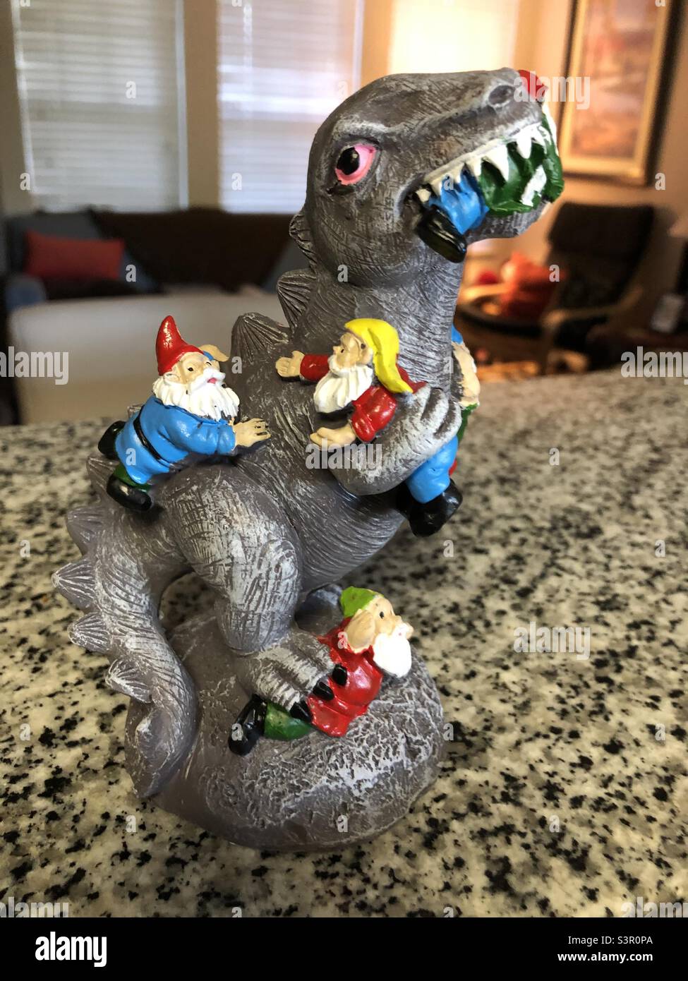 Godzilla art hi-res stock photography and images - Alamy