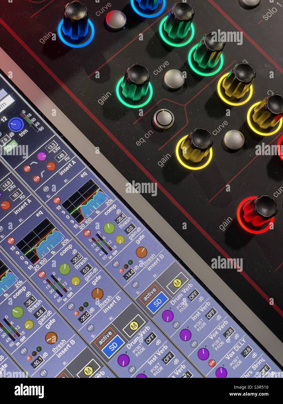 Sound board hi-res stock photography and images - Alamy