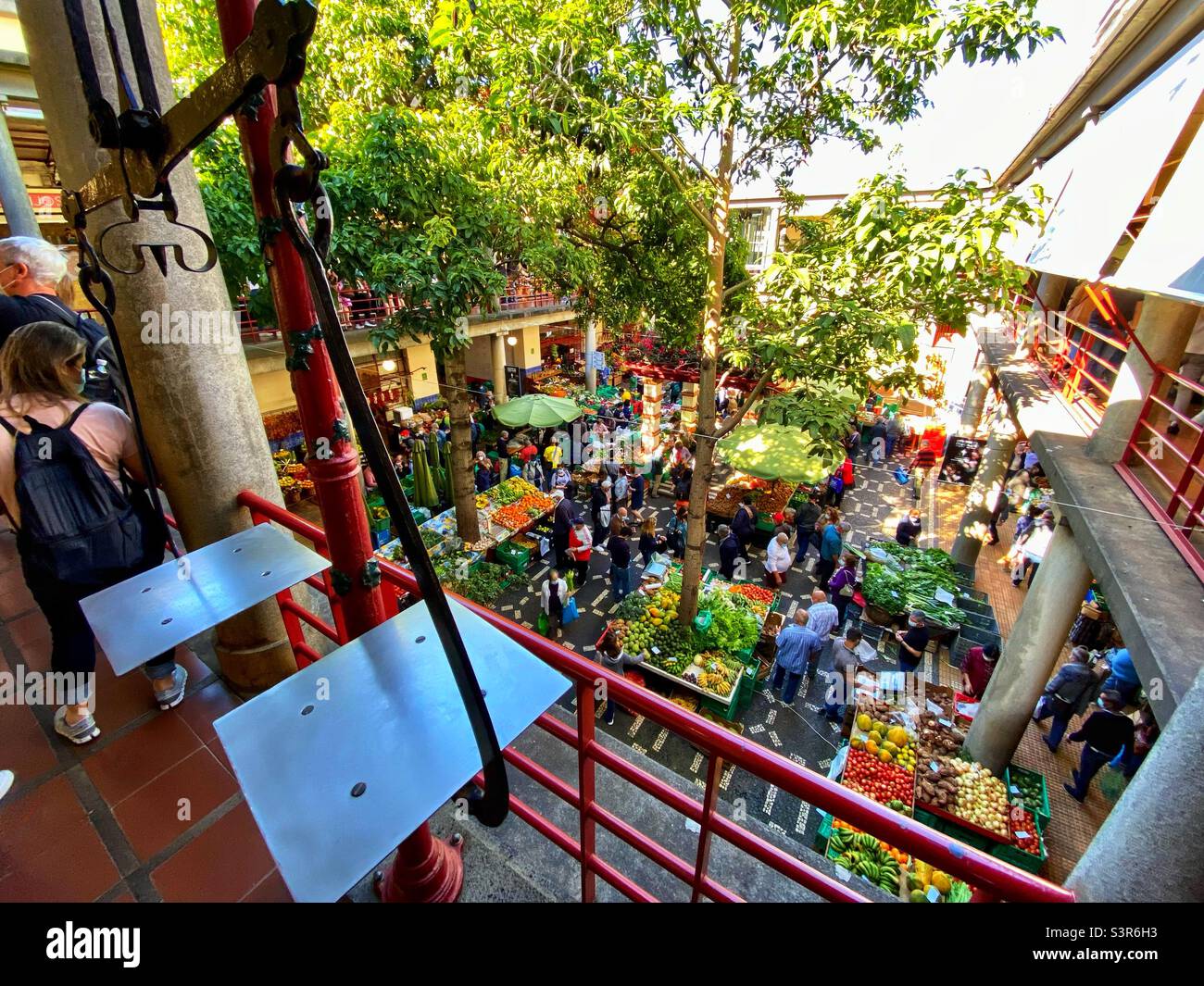 Funchal farmers market hi-res stock photography and images - Alamy