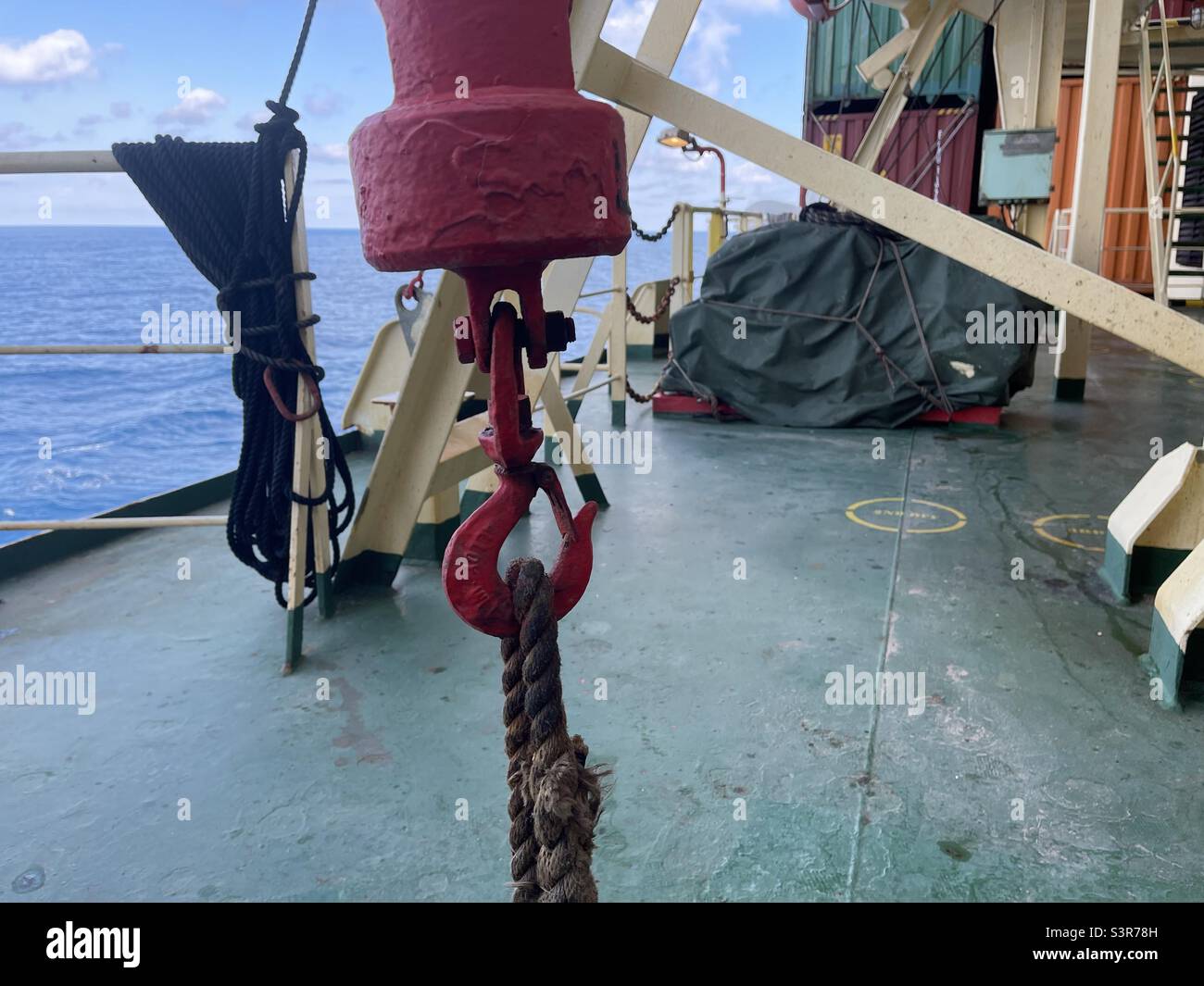 Secured in ropes hi-res stock photography and images - Alamy