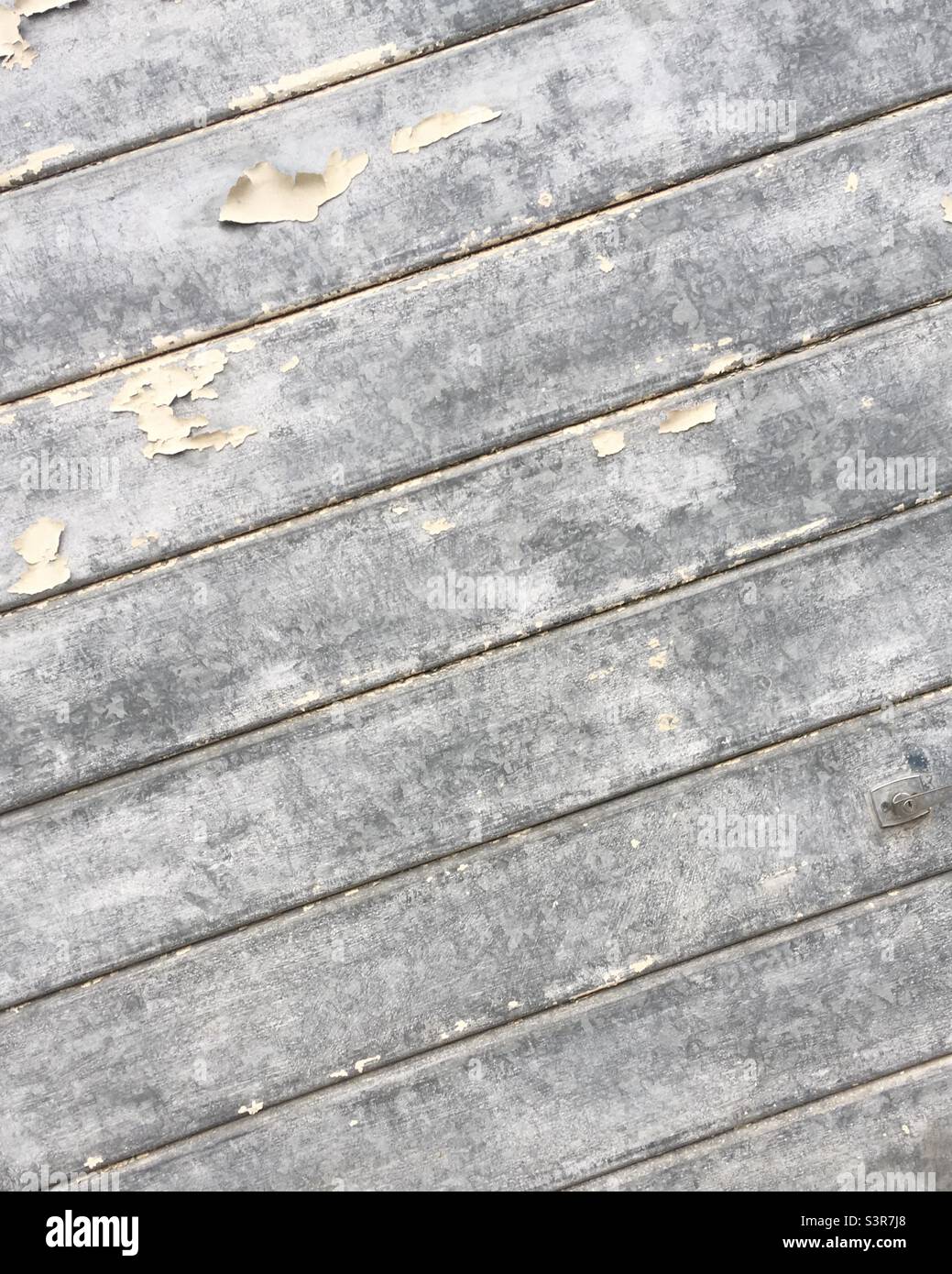 Old and flaking paint hi-res stock photography and images - Alamy