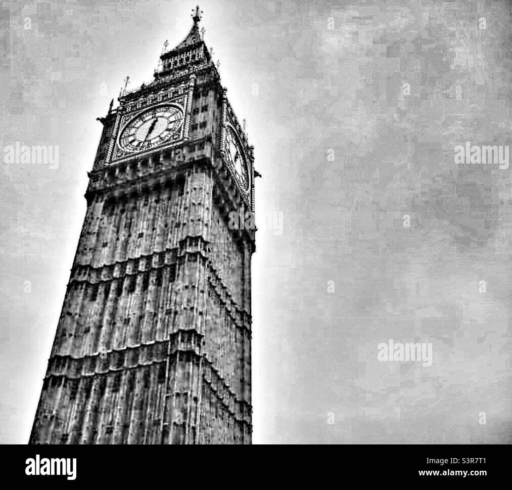 The worlds most famous clock hi-res stock photography and images - Alamy