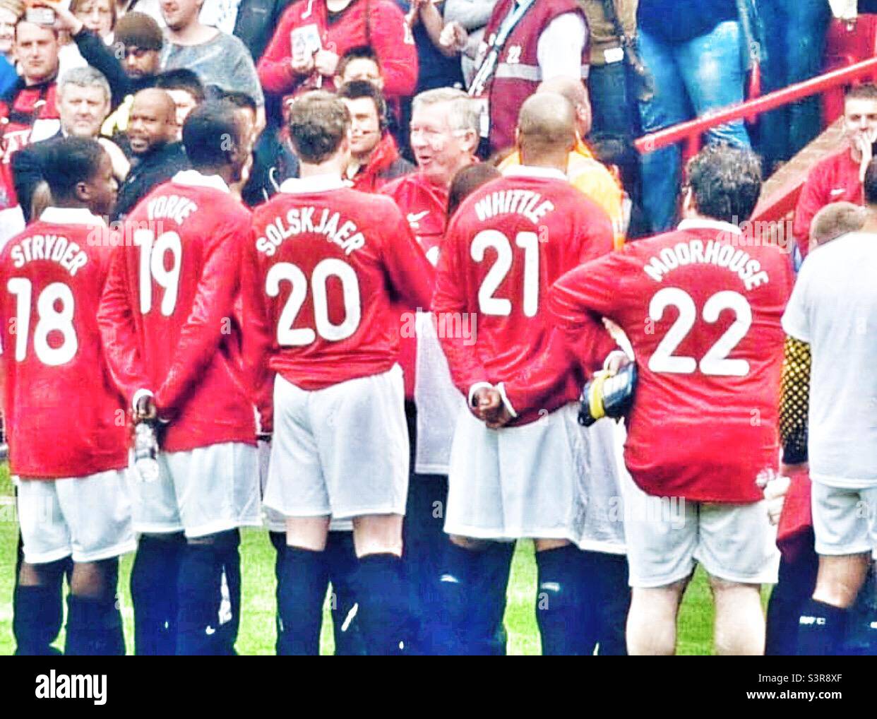 Sir Alex Ferguson greeting the players and stars of the first ever ...