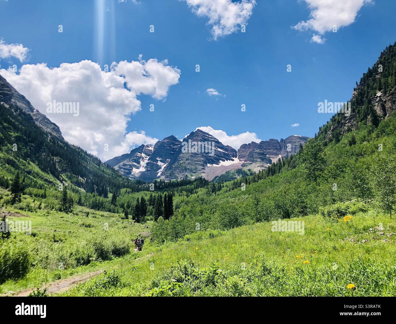Maroon bells aspen hi-res stock photography and images - Alamy
