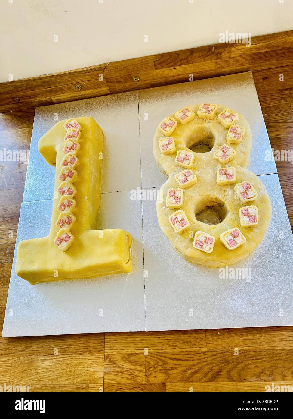 Mr kipling battenbergs hi-res stock photography and images - Alamy