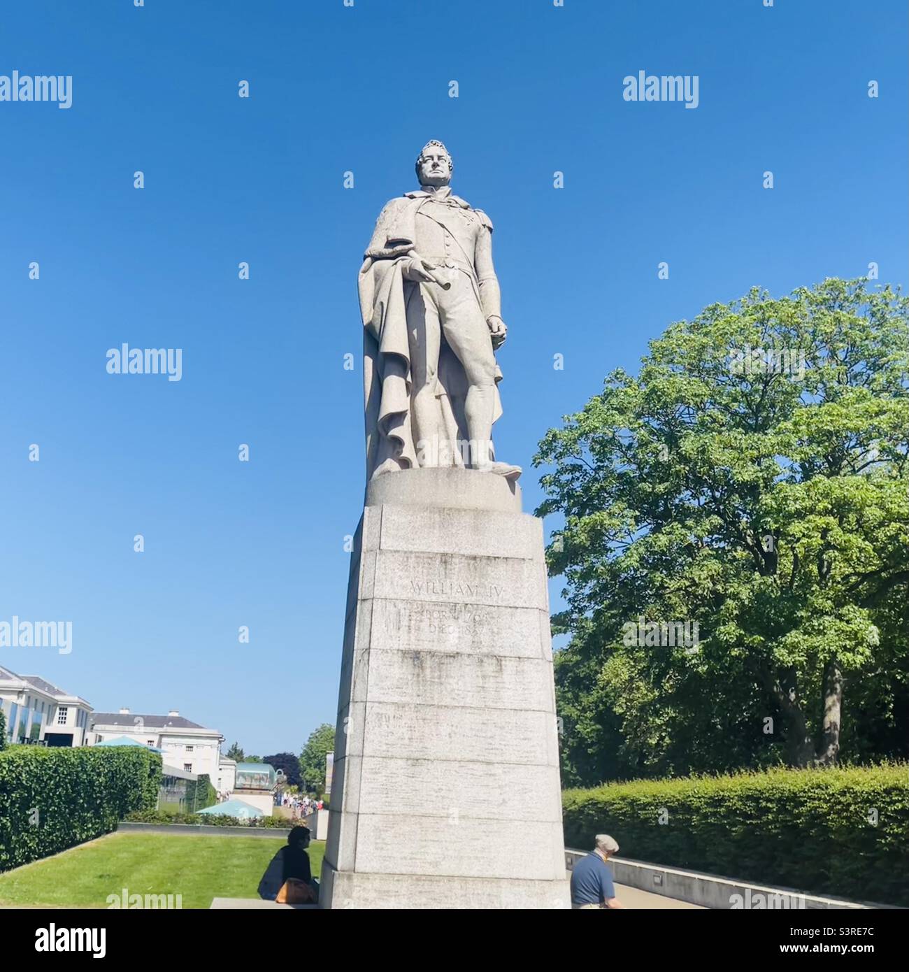 Statue king william iv hi-res stock photography and images - Alamy