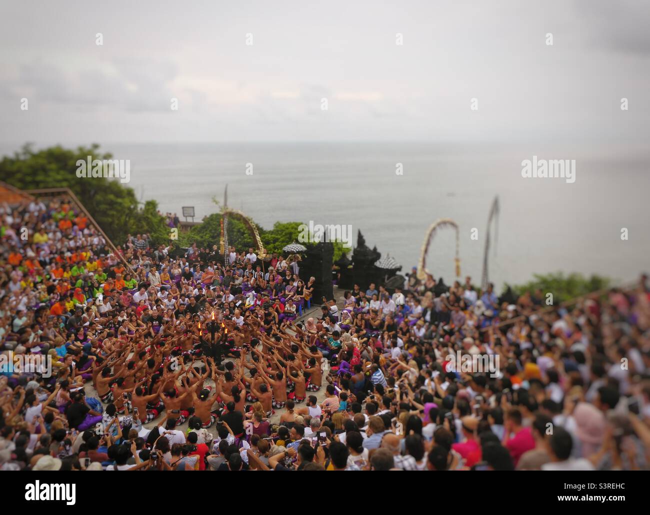Temple dance hi-res stock photography and images - Alamy