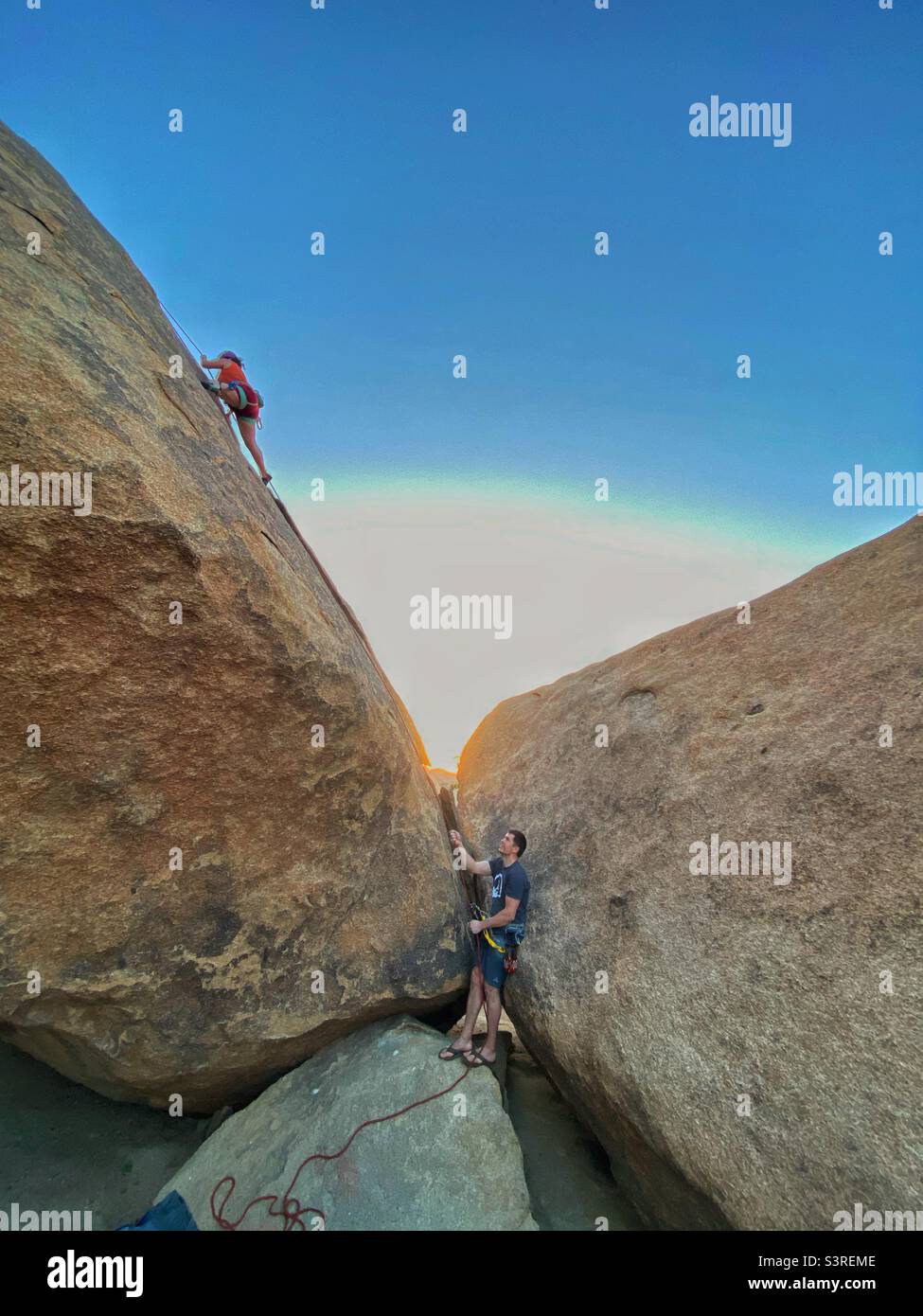 Rock climb boulders hi-res stock photography and images - Alamy