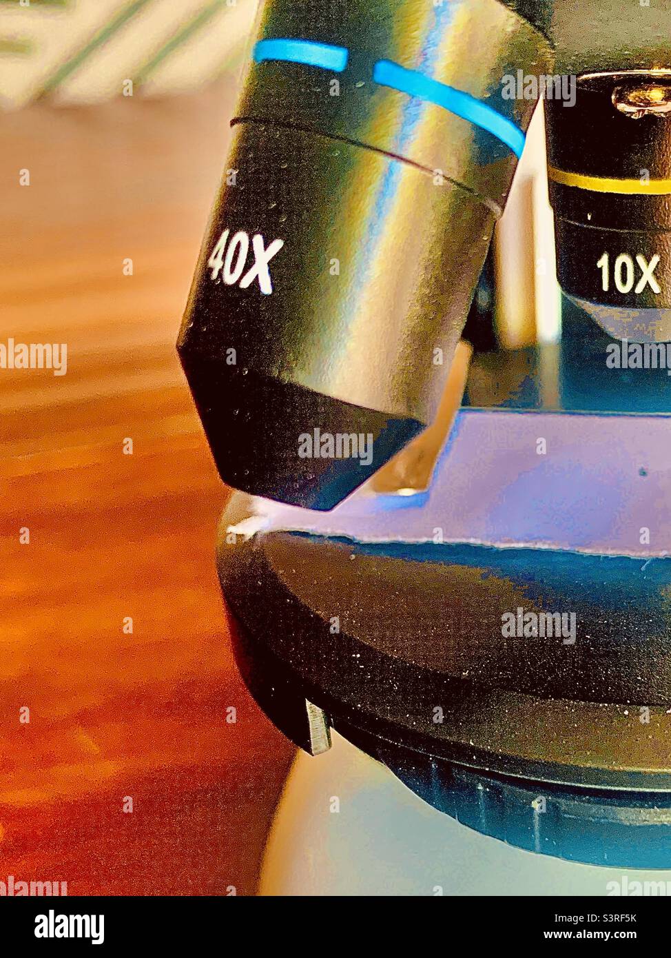 Microscope wood hi-res stock photography and images - Alamy