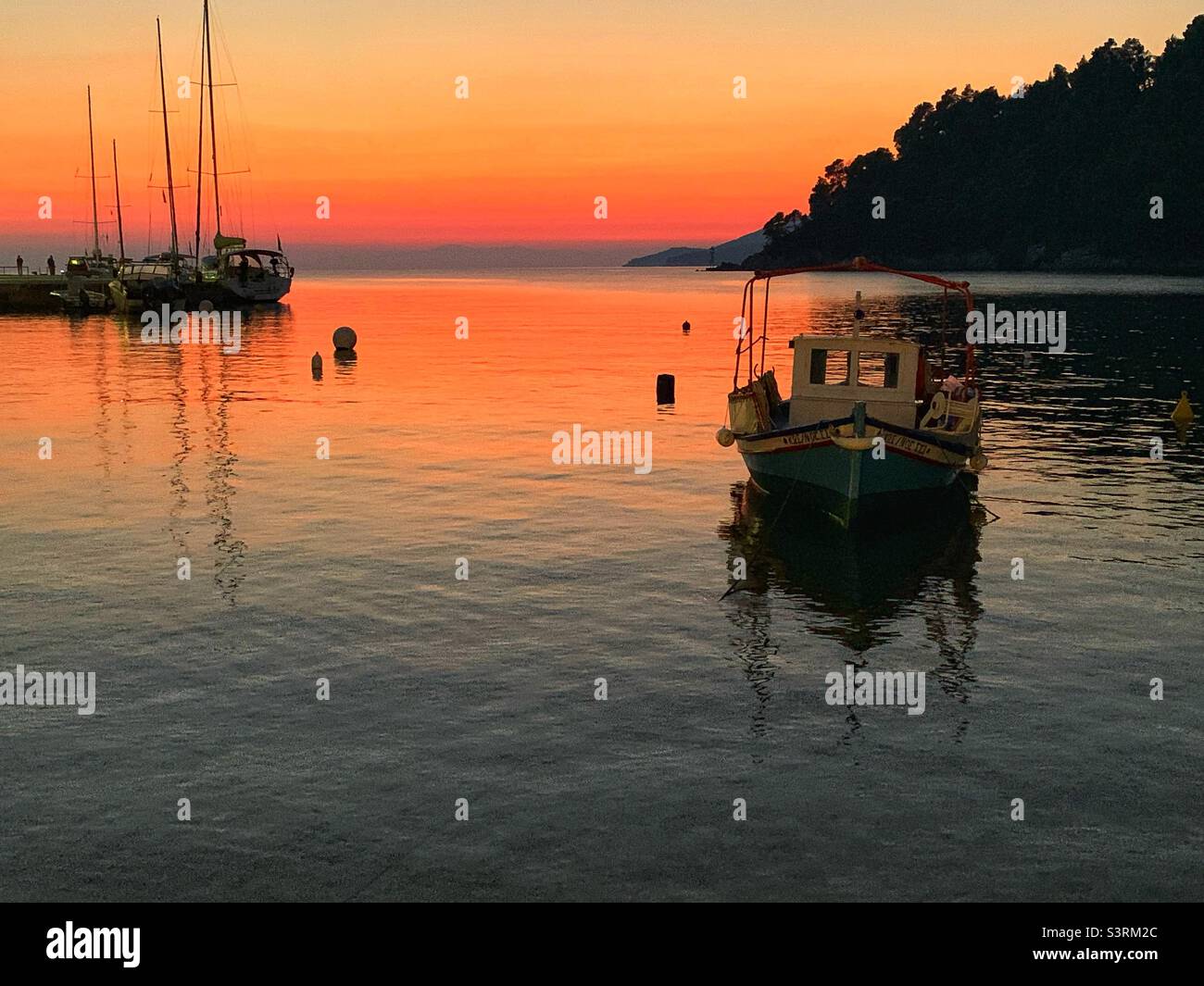 Greek sunset hi-res stock photography and images - Alamy