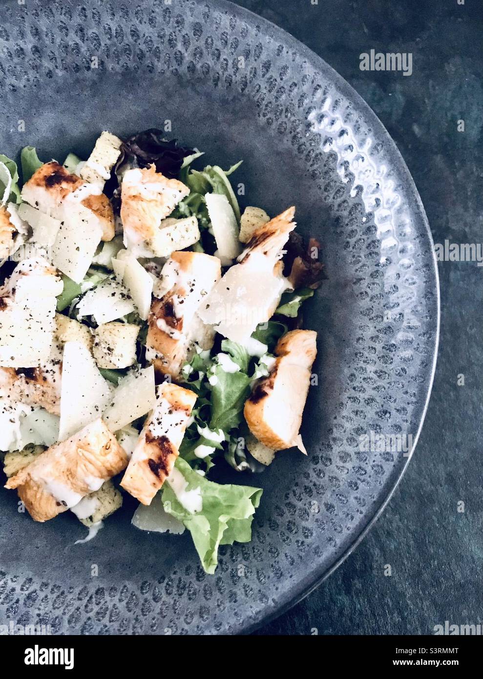 Caesar chicken salad hi-res stock photography and images - Alamy