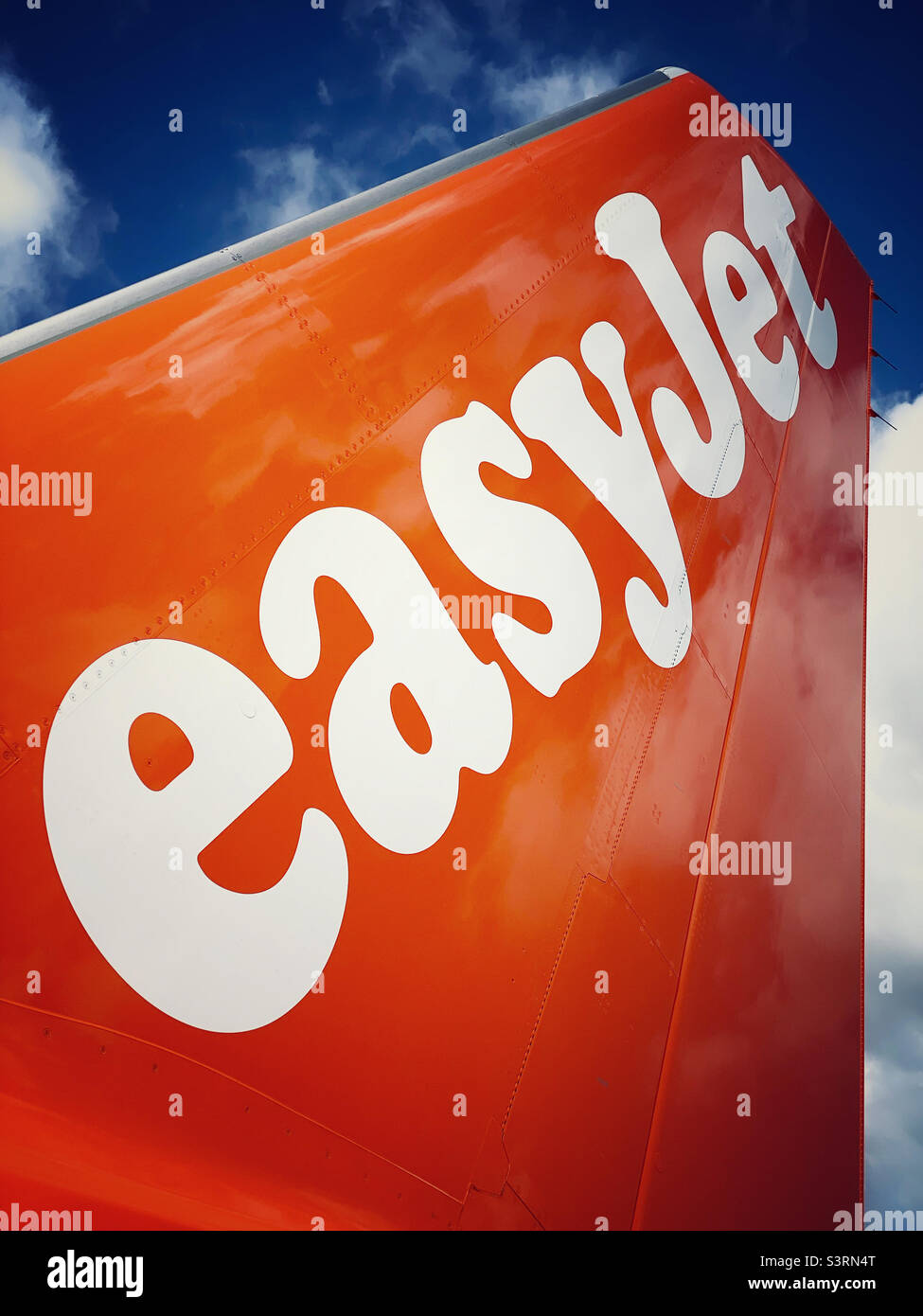 Up close and personal with the tail of an easyJet A320 aircraft ...