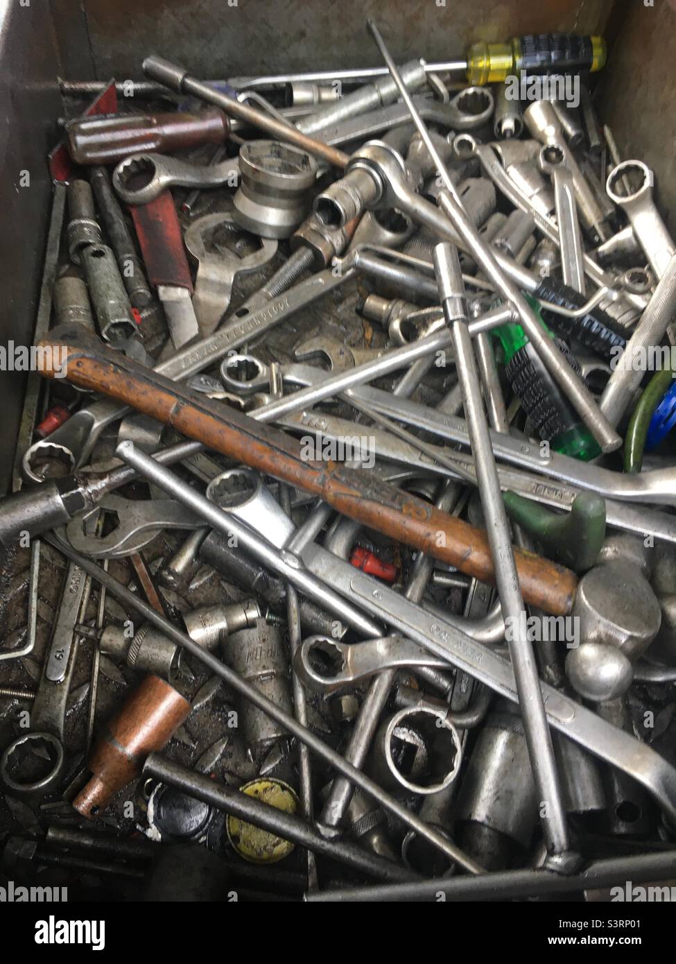 Mechanical tools hi-res stock photography and images - Alamy
