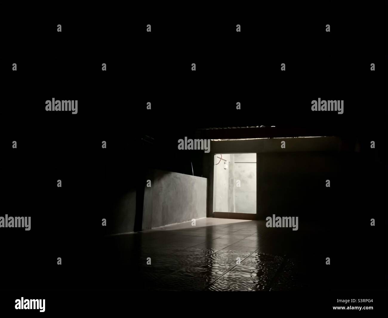 Rooftop light hi-res stock photography and images - Alamy