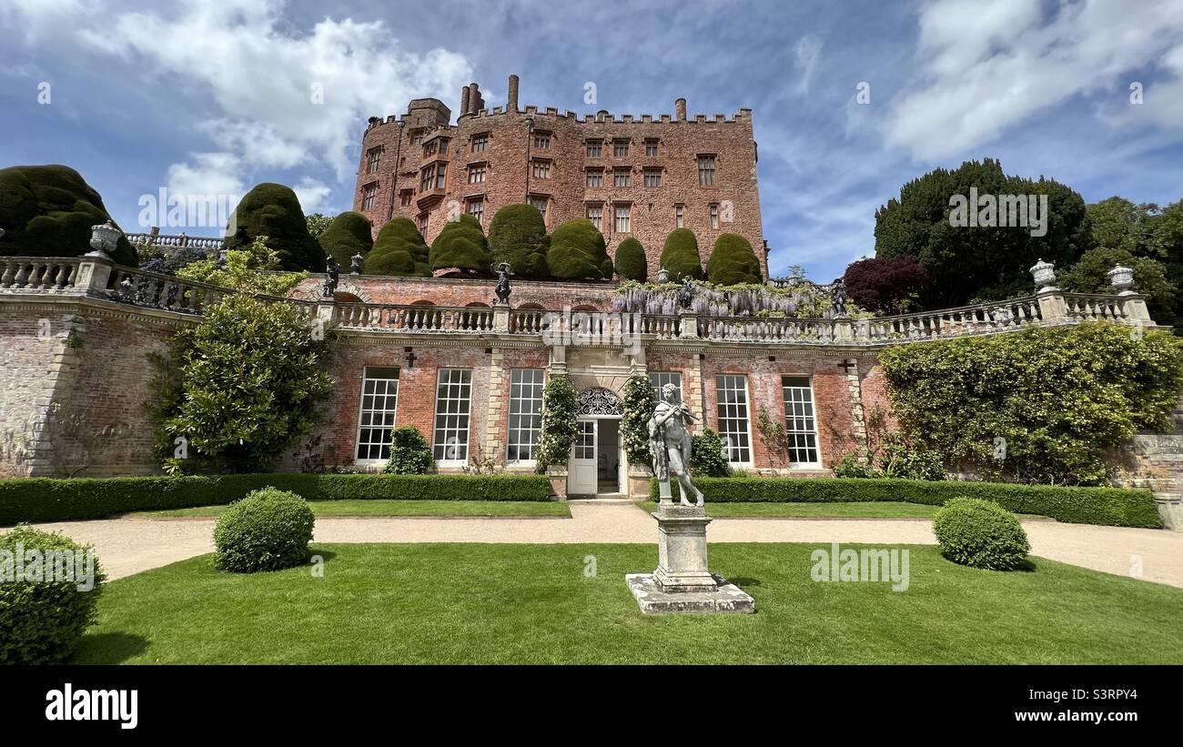 Powis castle hi-res stock photography and images - Alamy