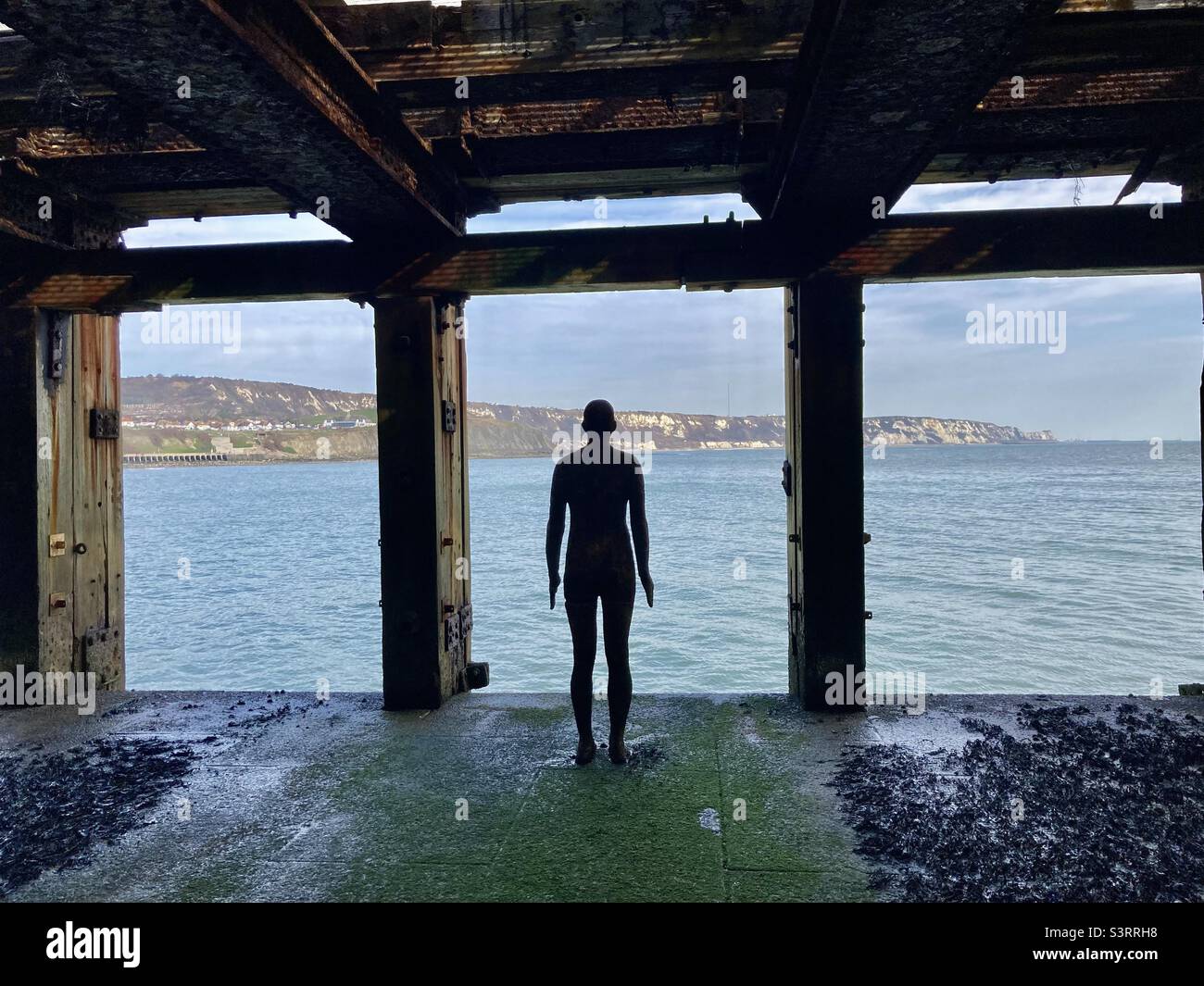 Antony Gormley art installation under Folkestone harbour arm Stock ...