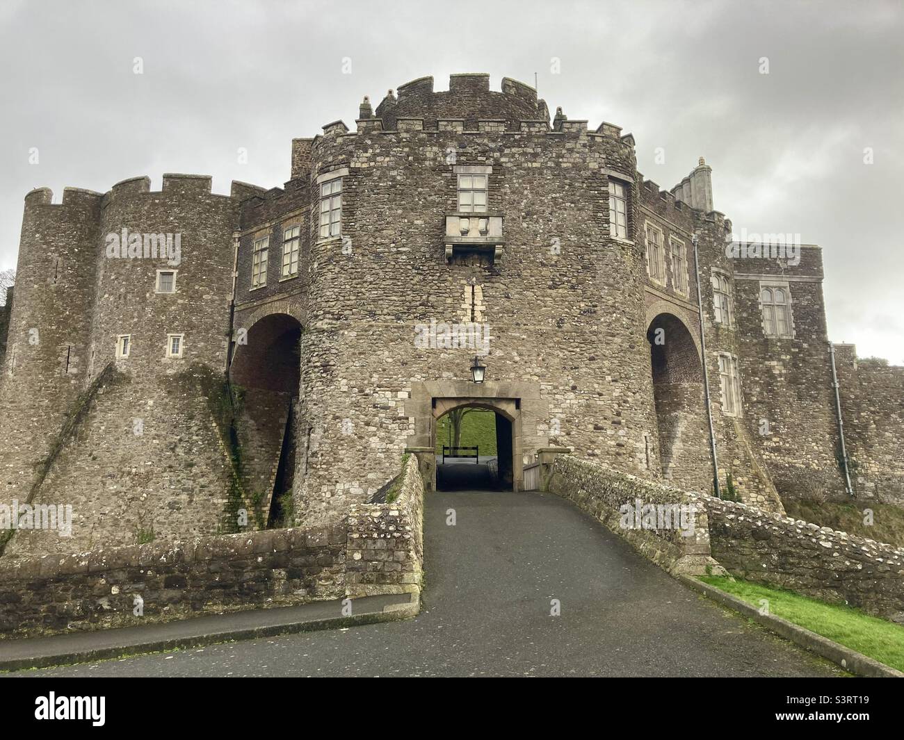 Dover england gate hi-res stock photography and images - Alamy
