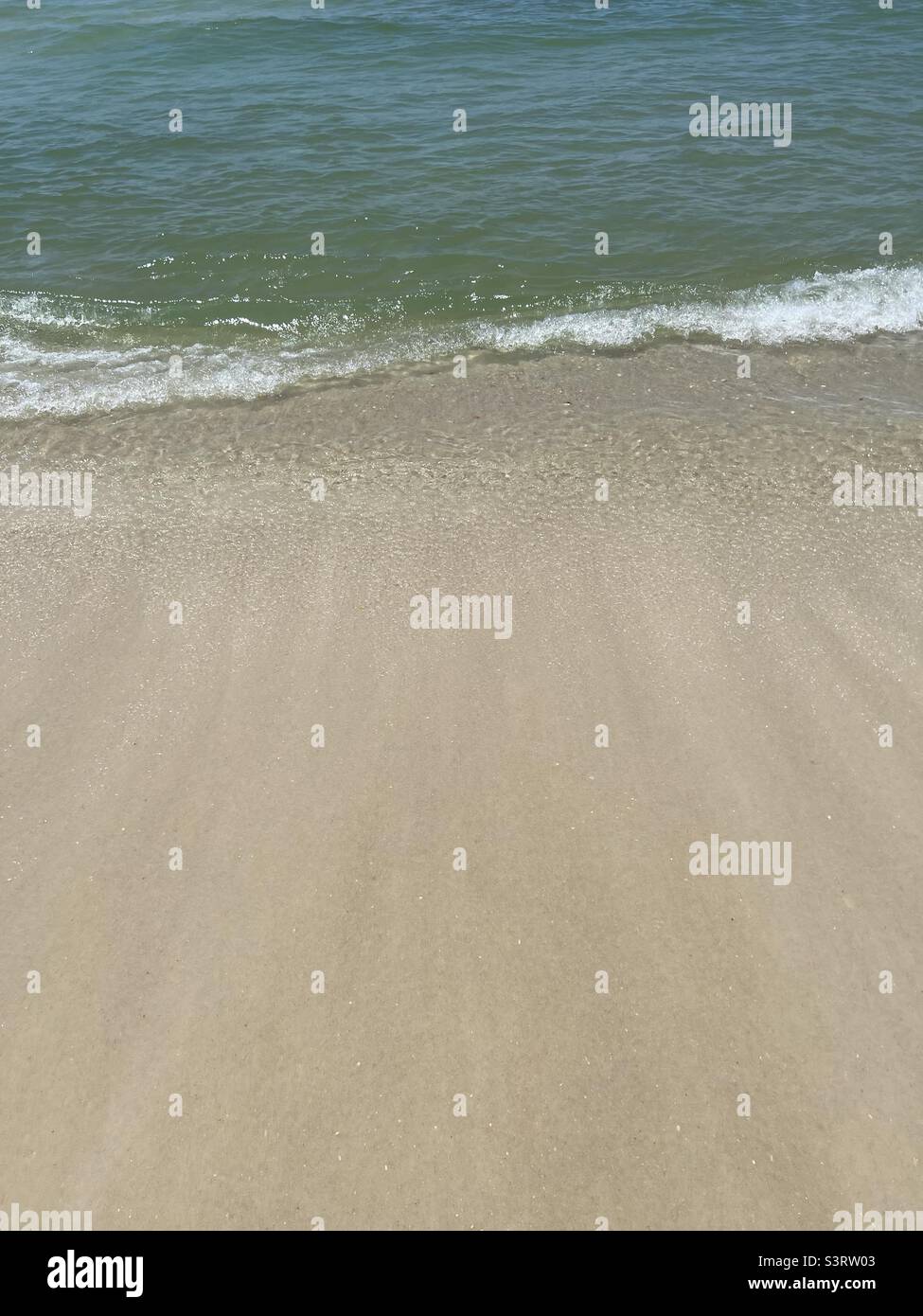 The tide rolling in hi-res stock photography and images - Alamy