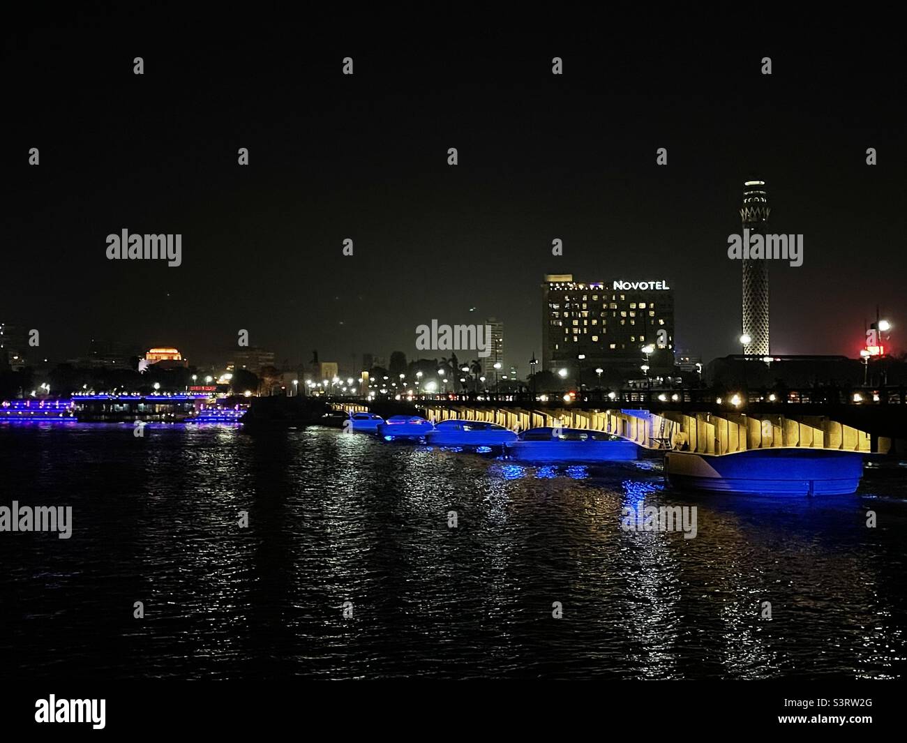Cairo night hi-res stock photography and images - Alamy