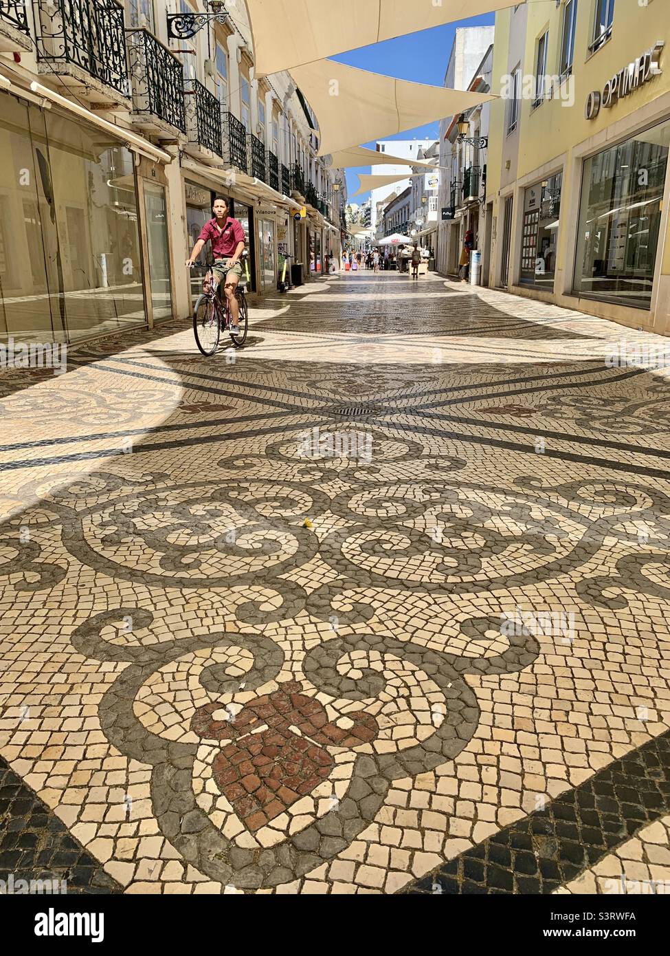 Faro city centre hi-res stock photography and images - Alamy