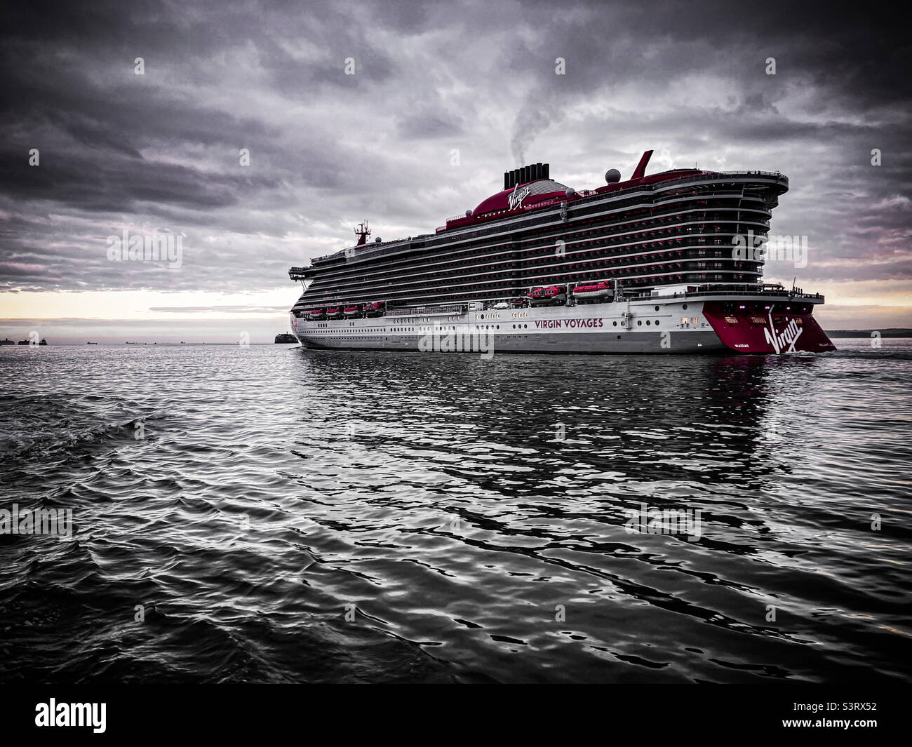 Virgin Voyages - Valiant Lady Stock Photo - Alamy