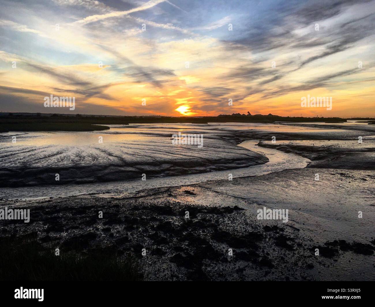 Cliffe marsh hi-res stock photography and images - Alamy