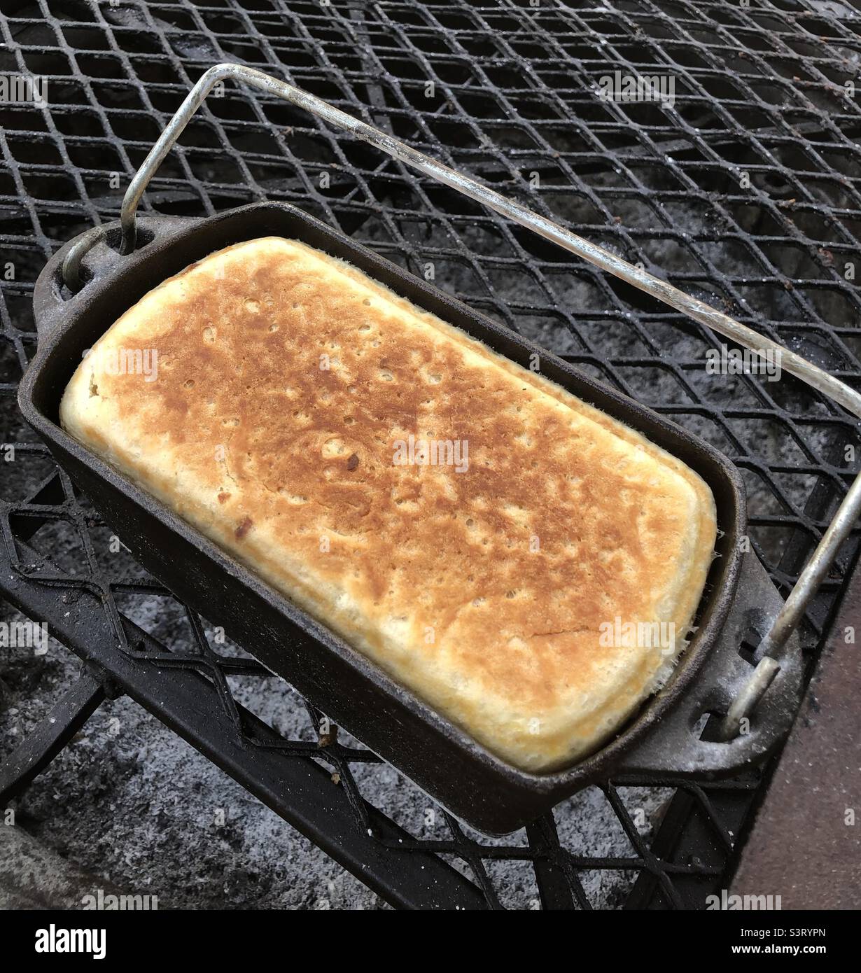 Fire bread hi-res stock photography and images - Alamy