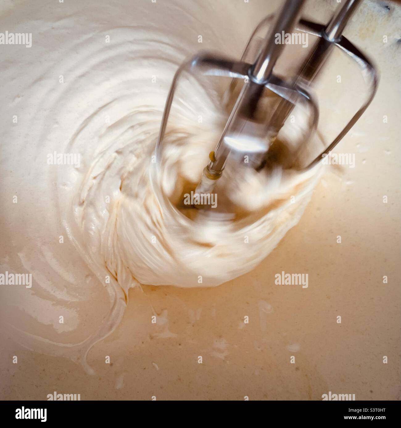 Cake batter whisking hi-res stock photography and images - Alamy
