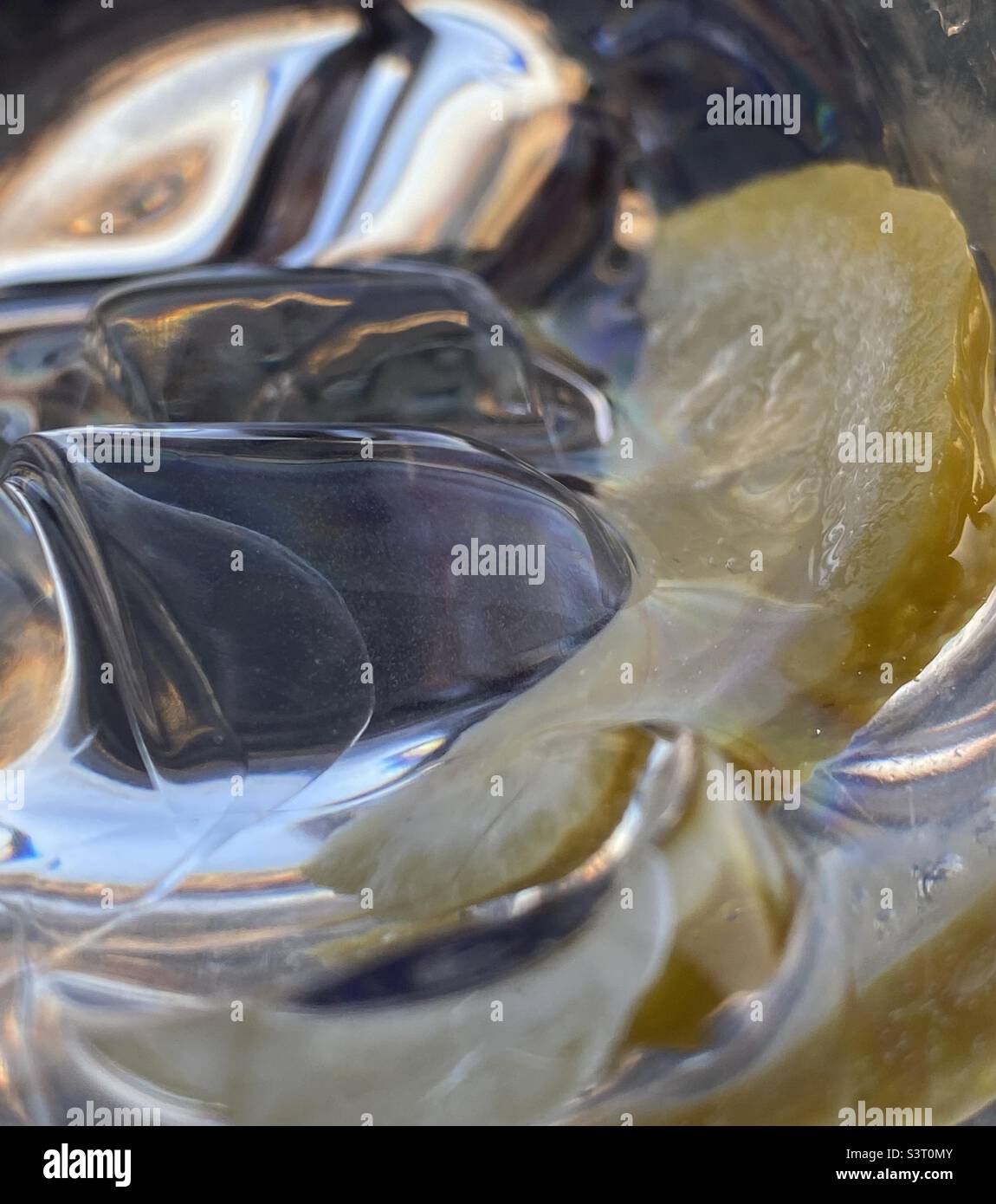 Ice and and slice hi-res stock photography and images - Alamy