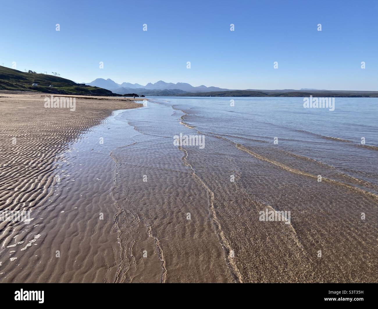 Big sands beach gairloch hi-res stock photography and images - Alamy
