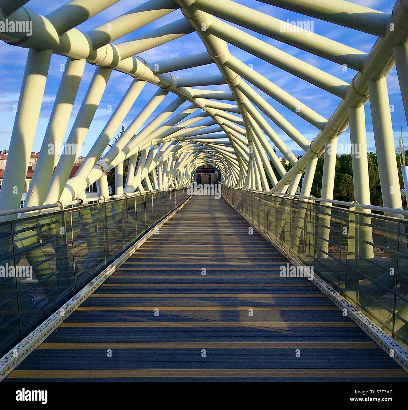 Diffrent bridge hi-res stock photography and images - Alamy