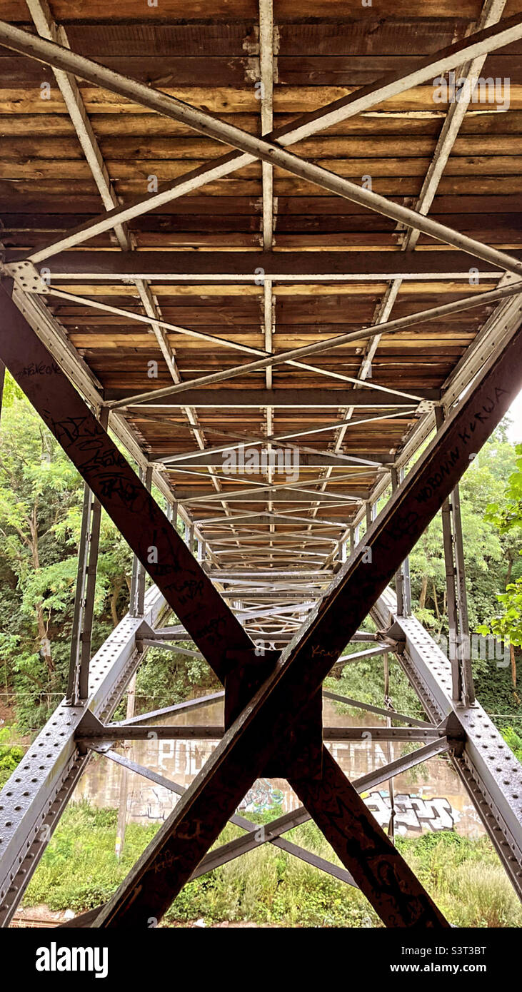 Old pedestrian bridge hi-res stock photography and images - Alamy