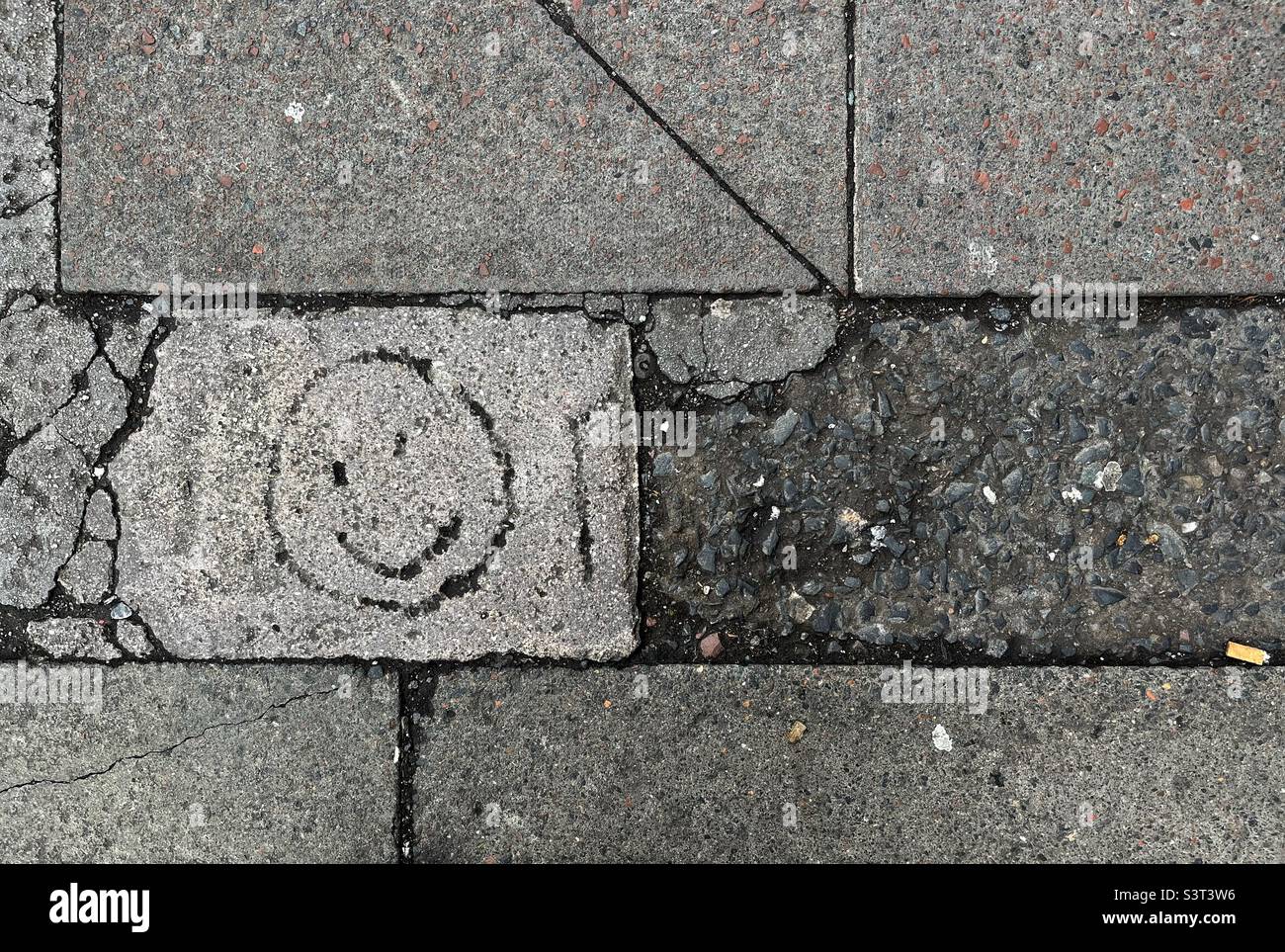 Cement face hi-res stock photography and images - Alamy
