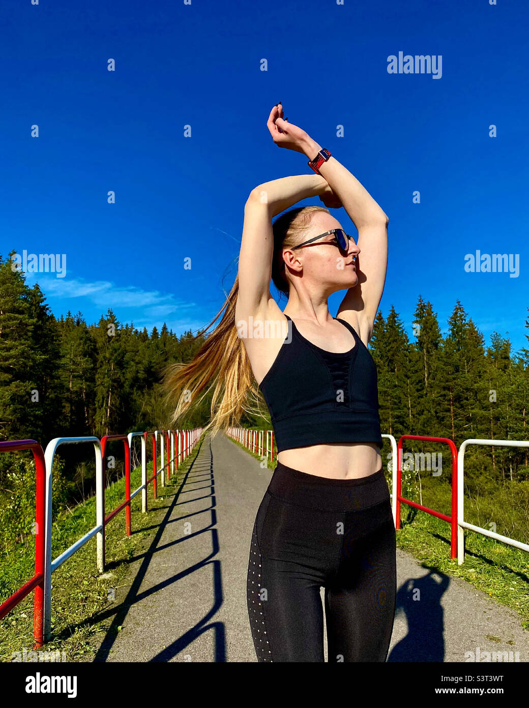 Little posing hi-res stock photography and images - Alamy