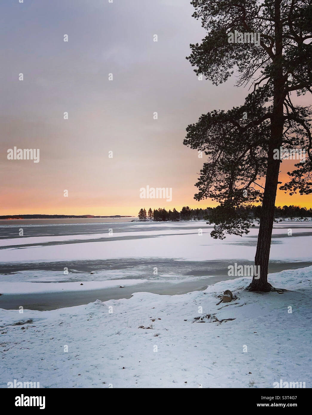 Sunrise over Lake Inari, Finland Stock Photo - Alamy