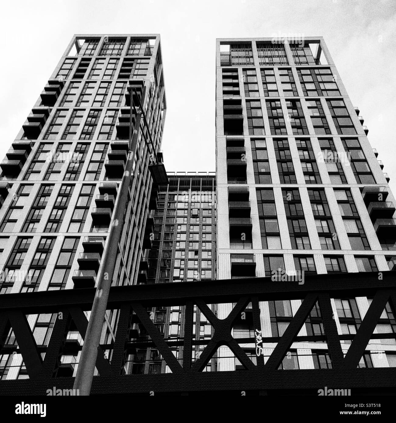 View high rise buildings Black and White Stock Photos & Images - Alamy