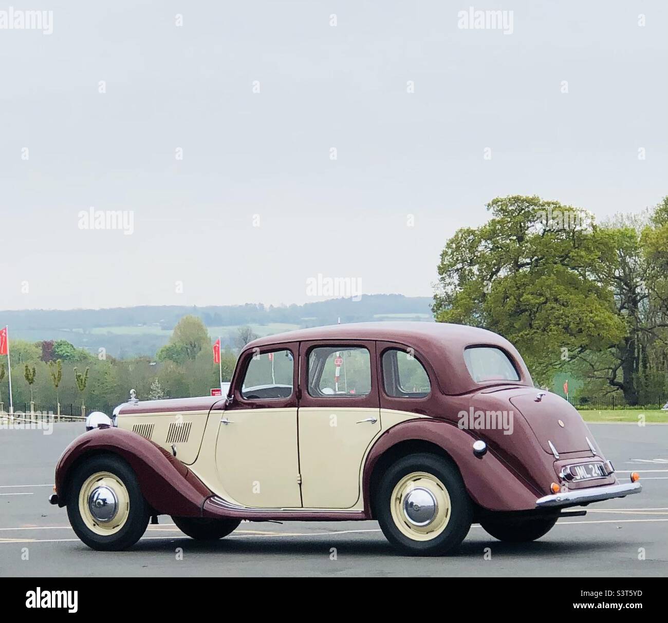 Mg y type hi-res stock photography and images - Alamy