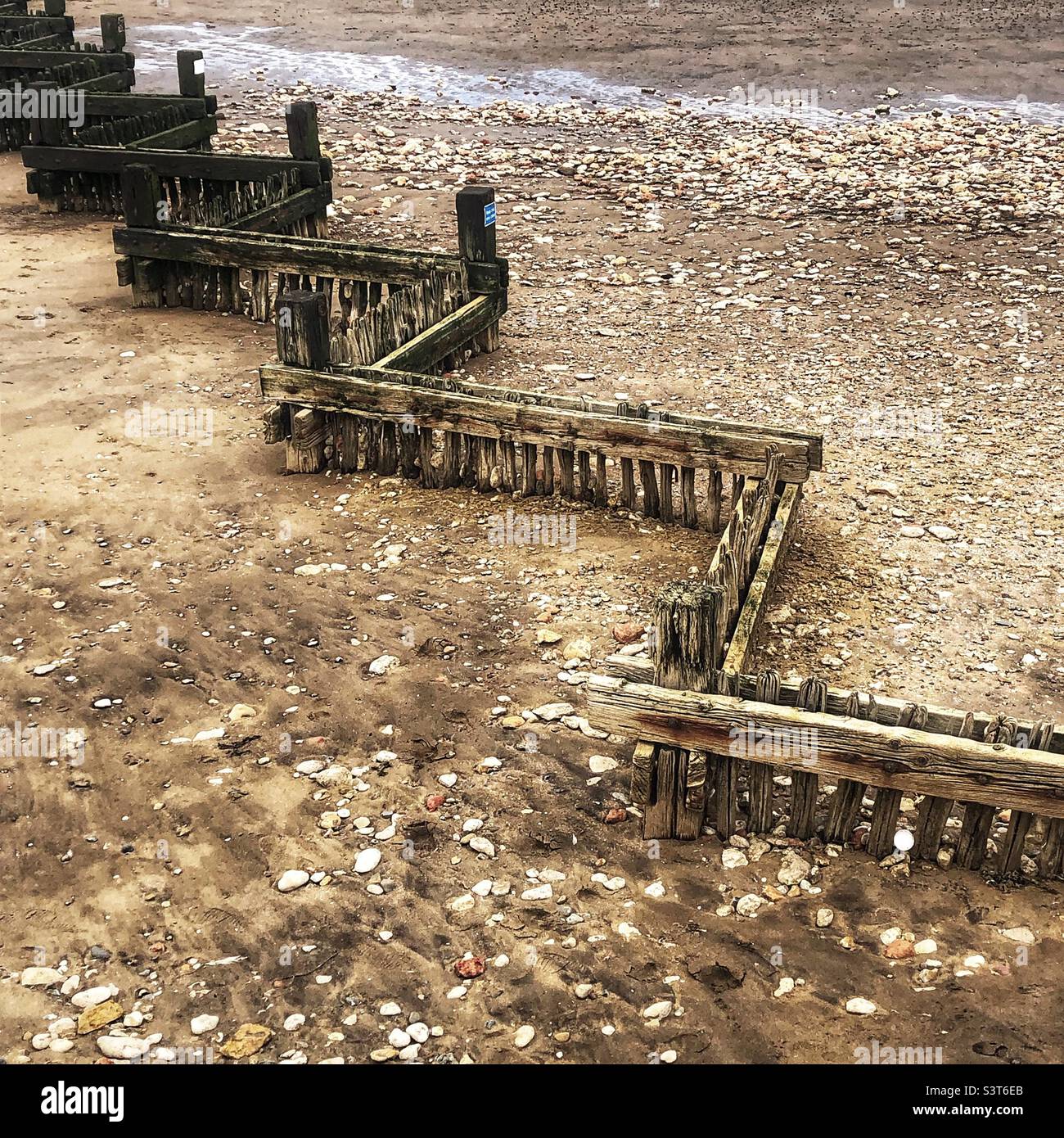 Groyne beach hi-res stock photography and images - Alamy