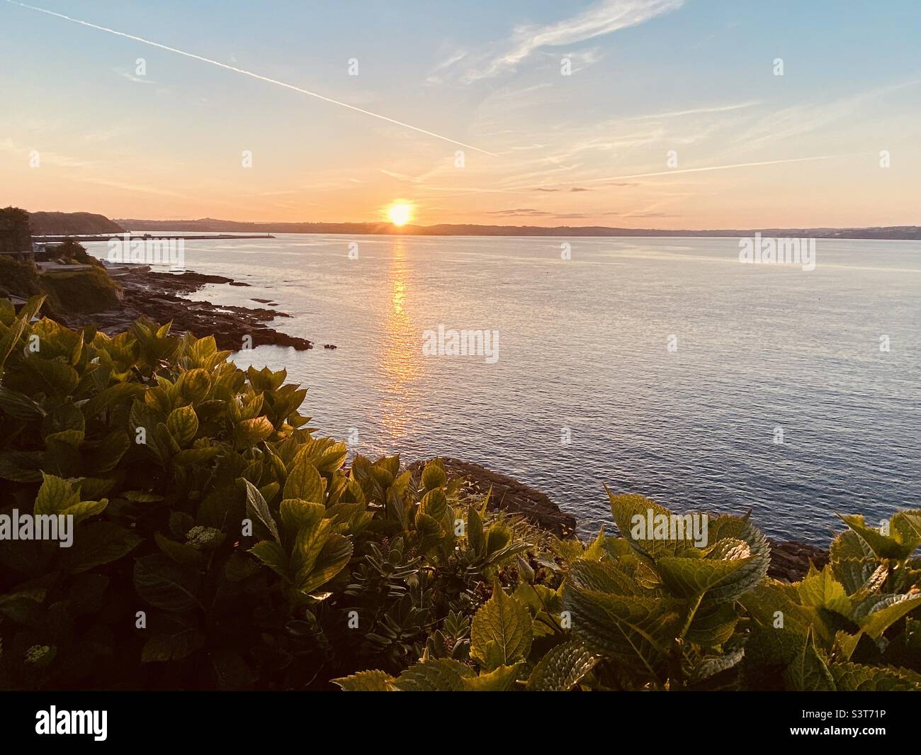 Brixham sunset hi-res stock photography and images - Alamy