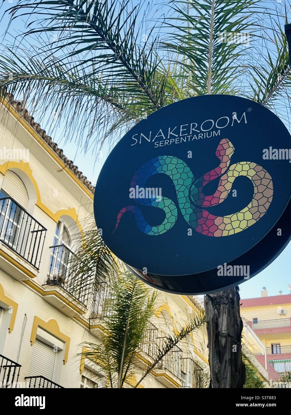 Snake room sign in Fuengirola Stock Photo - Alamy