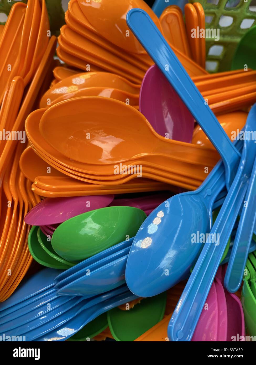 Plastic splash hi-res stock photography and images - Alamy
