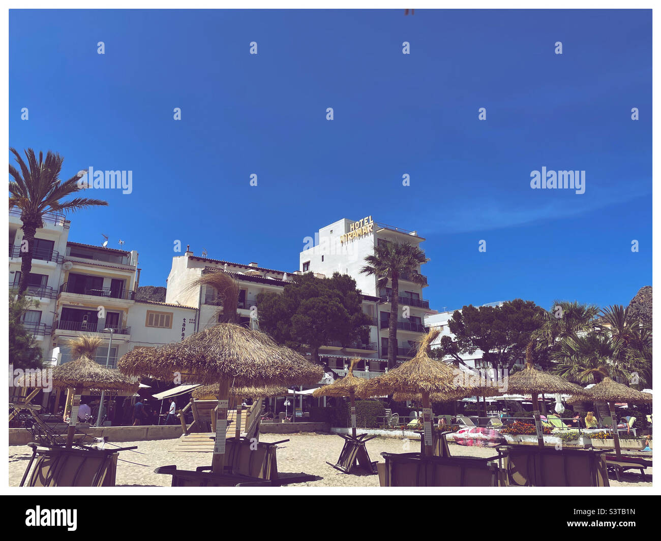 Puerto Pollenca beach Stock Photo - Alamy