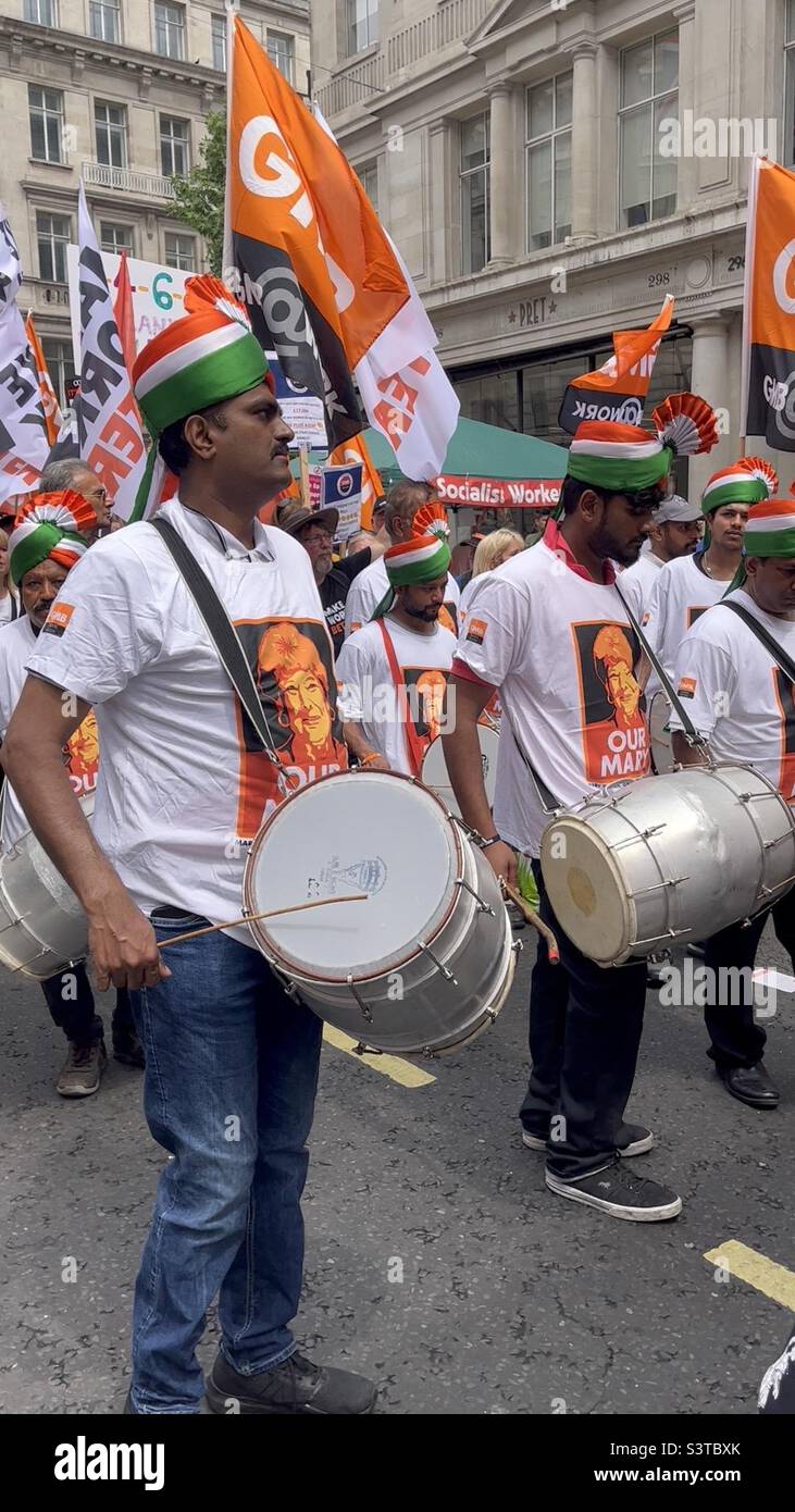 Protest drumming hi-res stock photography and images - Alamy