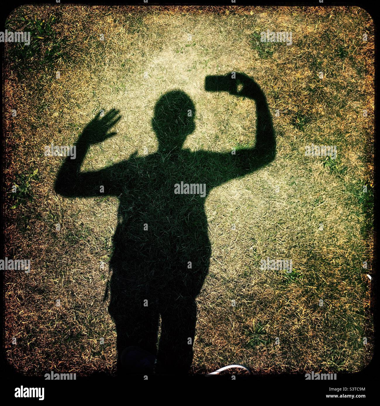 Selfie silhouette hi-res stock photography and images - Alamy