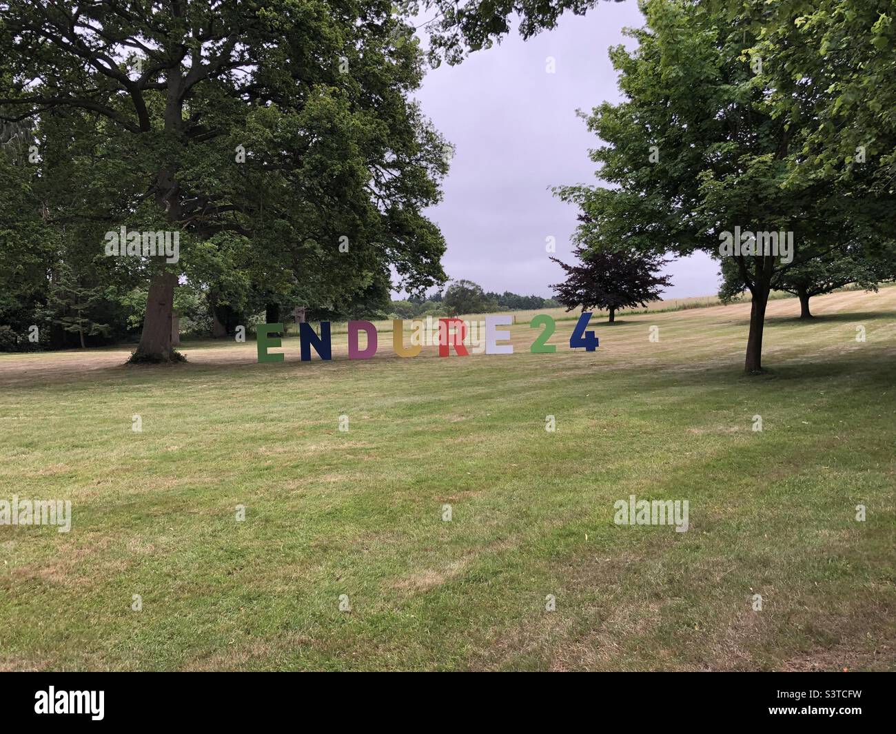 Running event sign hi-res stock photography and images - Alamy