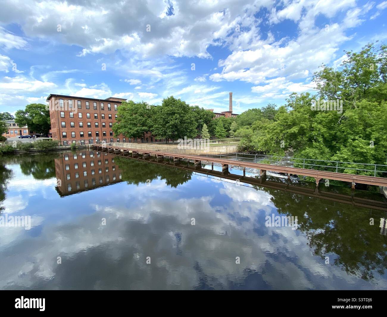 Boston manufacturing mill hi-res stock photography and images - Alamy