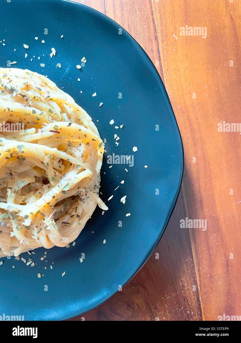 Simple plating hi-res stock photography and images - Alamy