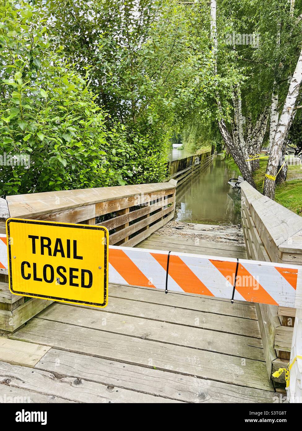 Flood nature hi-res stock photography and images - Alamy